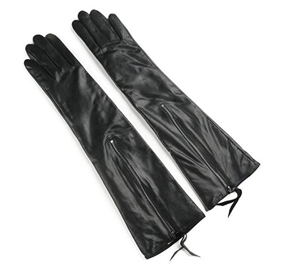 5 Best Opera Gloves of 2026 as Seen on Fashion Week